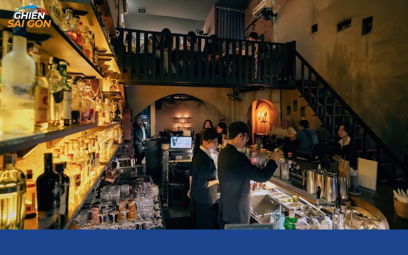 Review mới nhất về quán The Iron Bank Cocktail Vault - Ghiền Sài Gòn